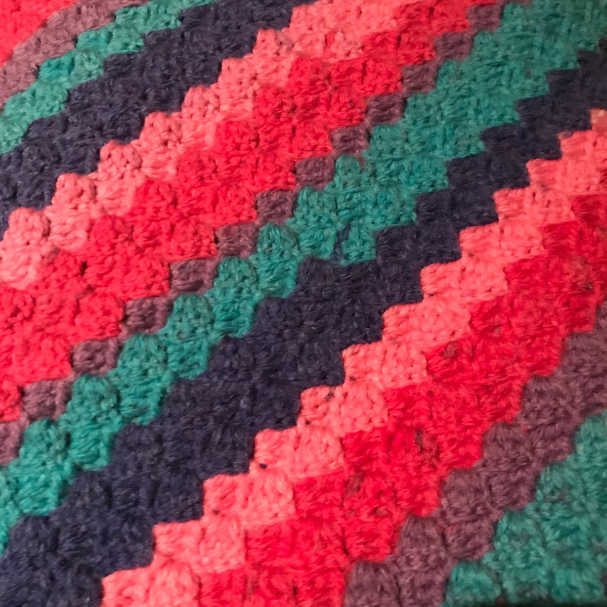 C2C rectangle blanket – Crochet and the cat